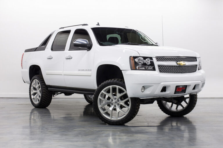 2025 Chevrolet Avalanche News, Pictures, Specs, and Price | New Cars ...